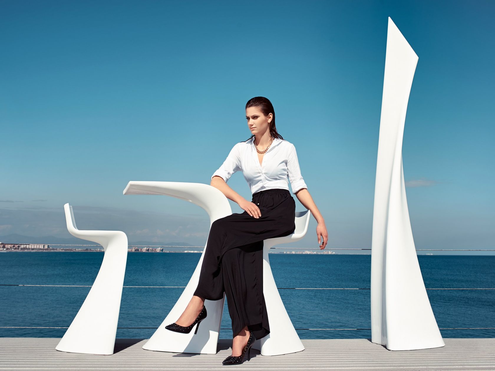 WING Garden stool By Vondom | design A-cero