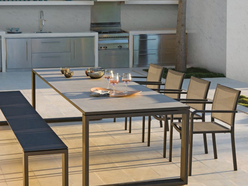 FUSE | Rectangular table By MANUTTI