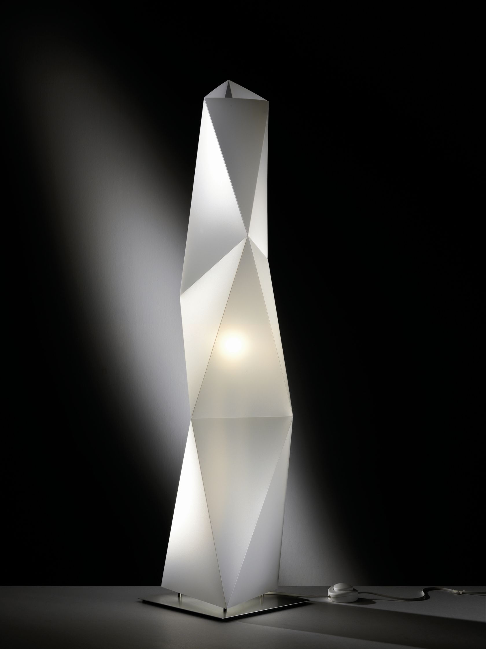 DIAMOND | Floor lamp By Slamp design Ines Paolucci, Daniele Statera