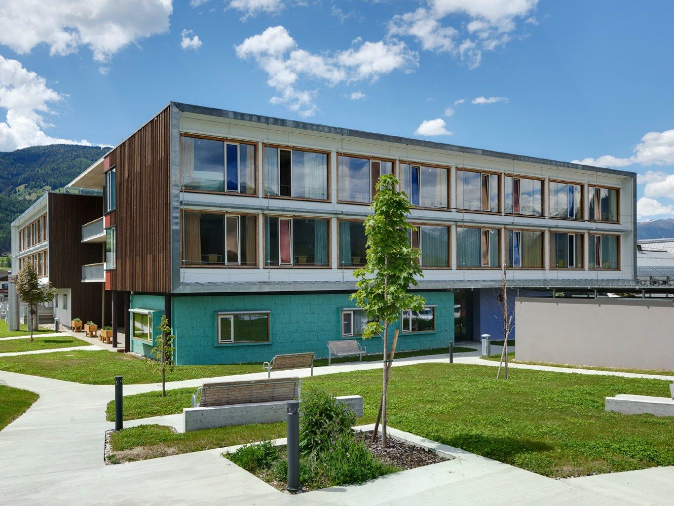 Roofing panel and sheet in fibre cement SWISSPEARL® By SWISSPEARL Italia