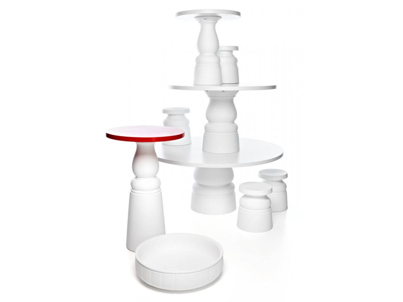 Round table CONTAINER NEW ANTIQUES 10638 By moooi design Marcel Wanders