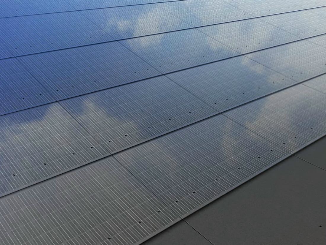 INTEGRAL Photovoltaic module By SWISSPEARL Italia