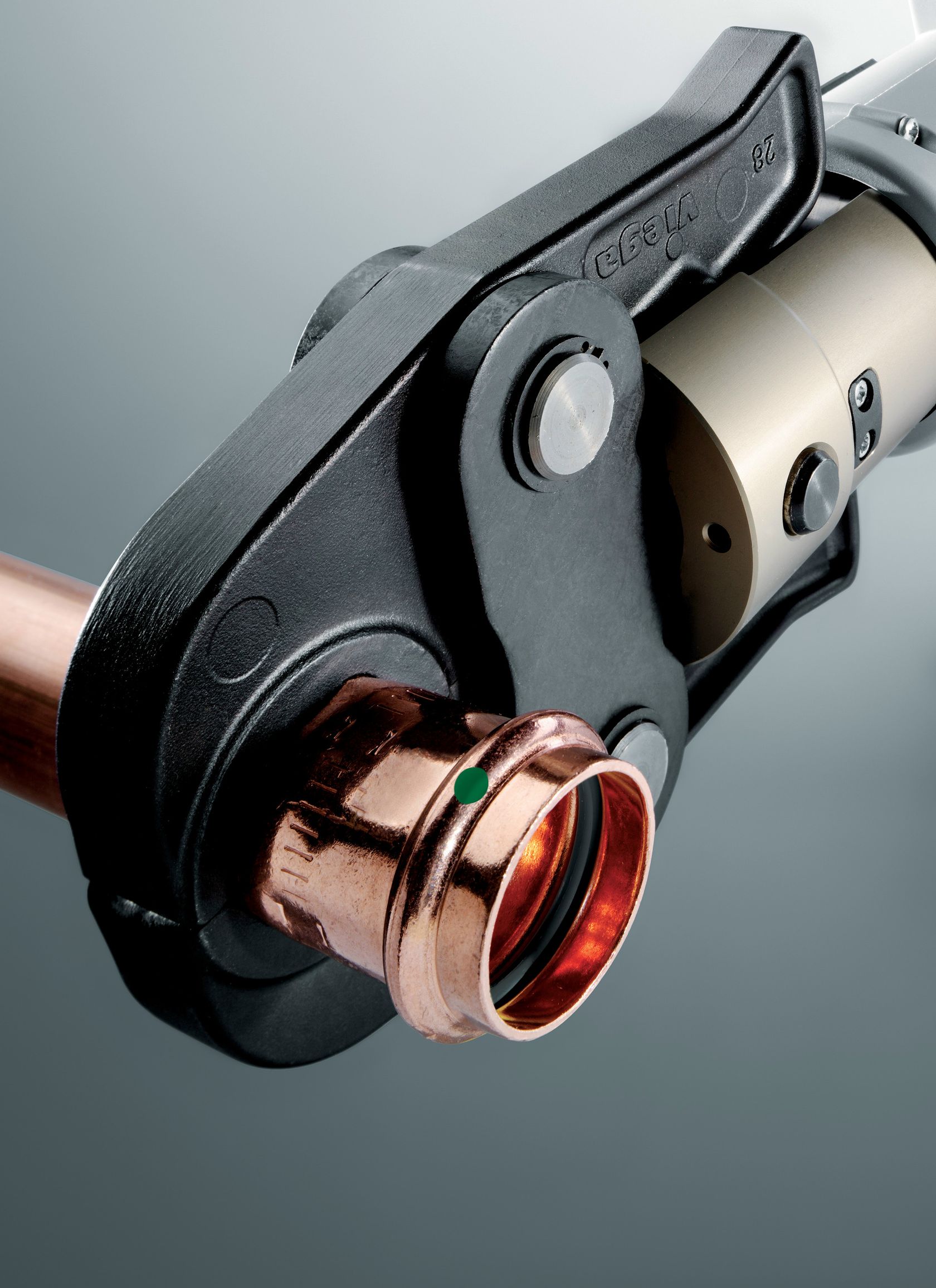 Tubos y piezas especiales para la red de fontanería PROFIPRESS By Viega ...