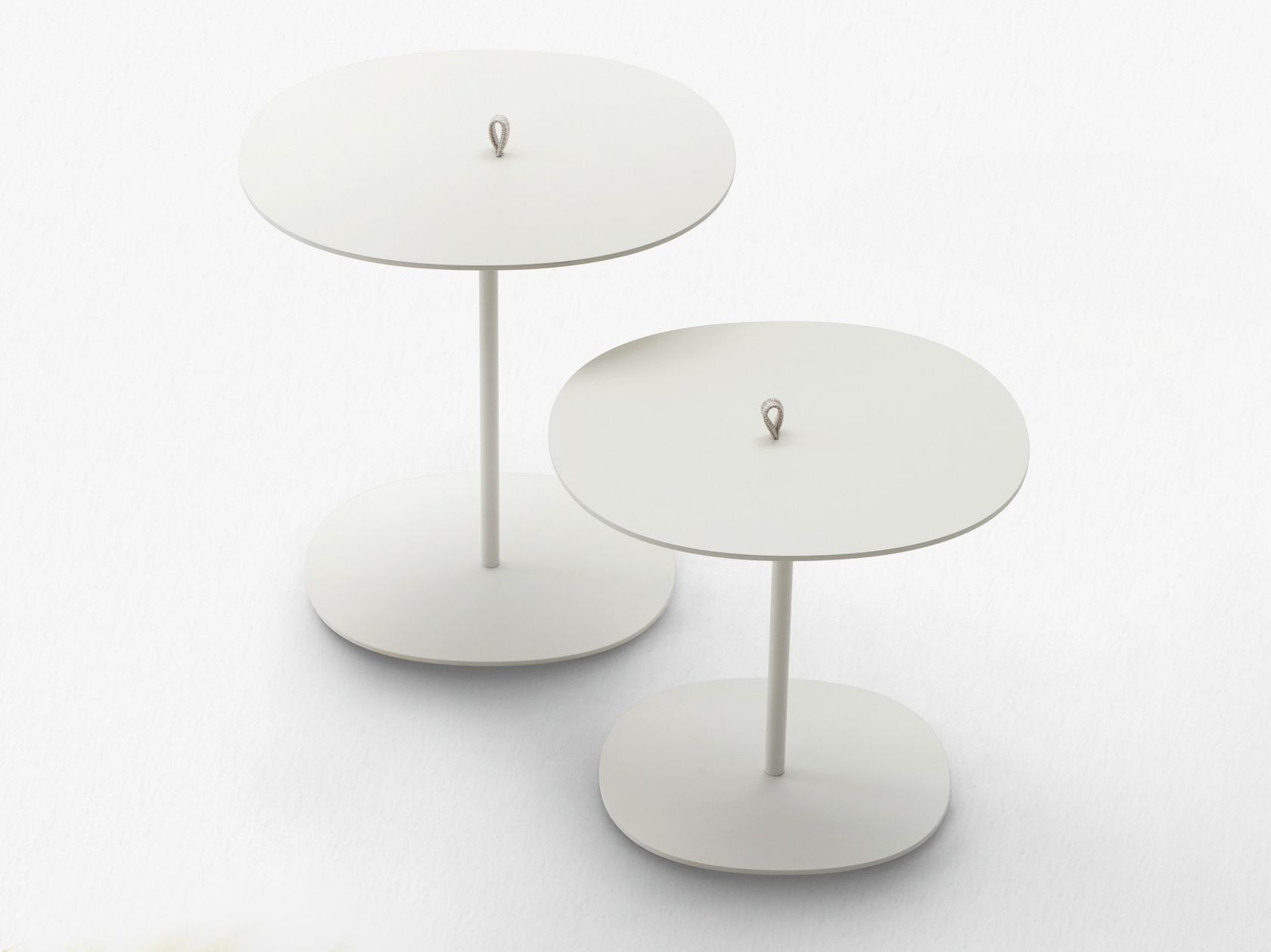 Round aluminium garden side table STRAP By Paola Lenti design Victor ...
