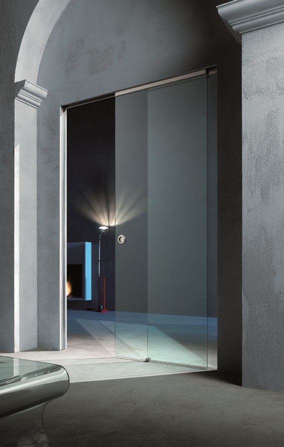 ESSENTIAL DUAL Frame for two sliding glass doors By Scrigno
