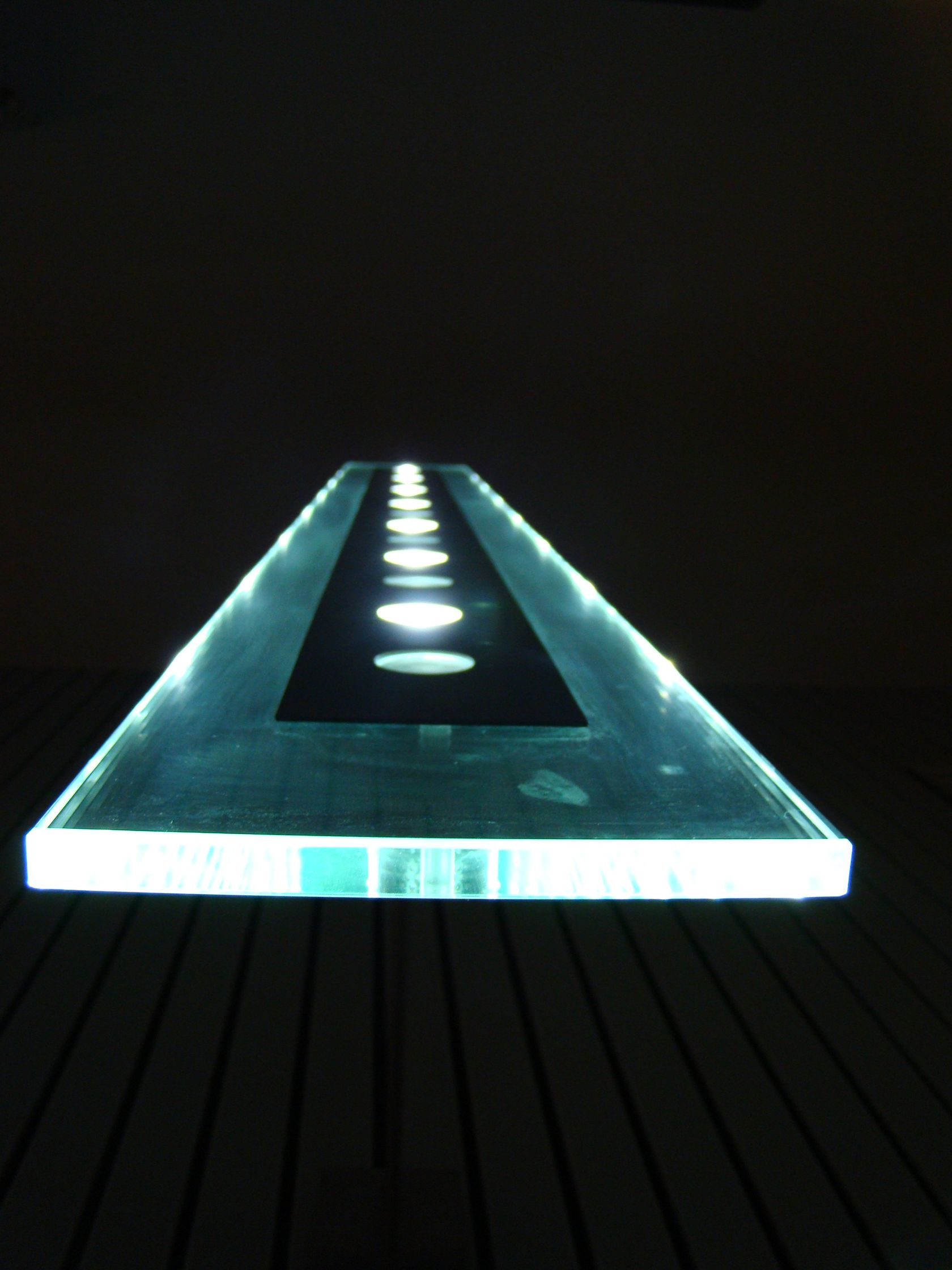 FUSION LED LIGHT SYSTEM pendant lamp By Fusiontables Saluc