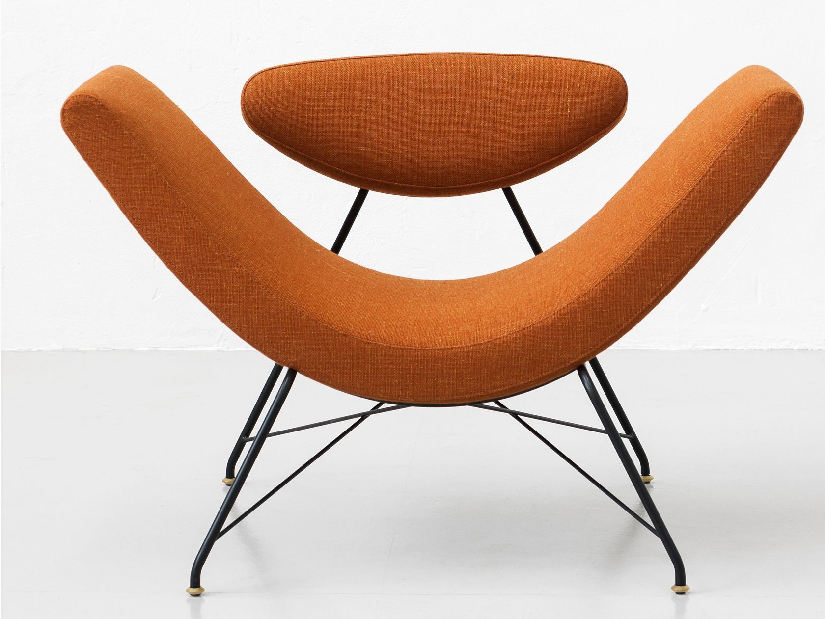 REVERSIVEL Easy chair By Tacchini | design Martin Eisler