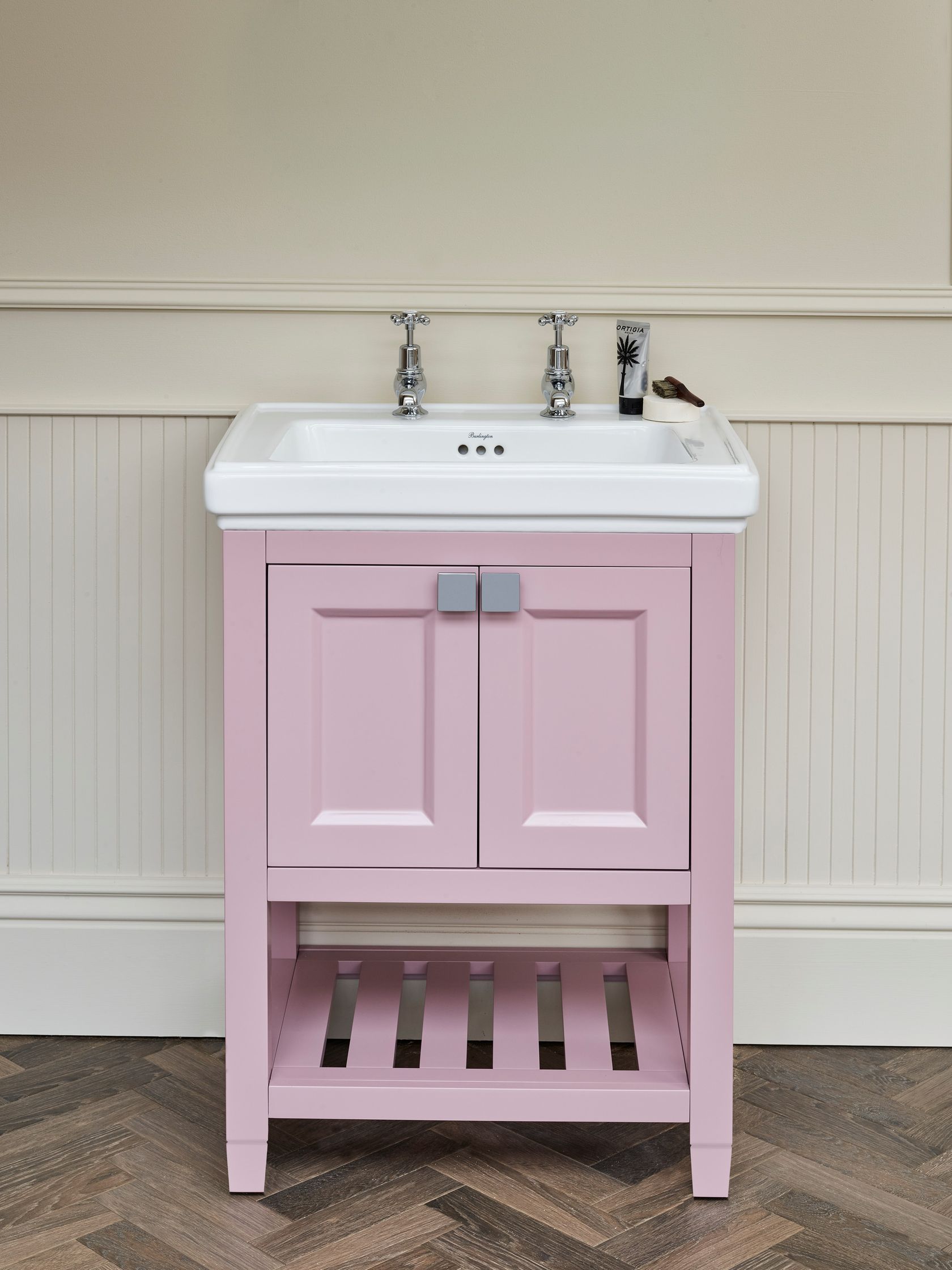 RIVIERA | Vanity unit with doors 580mm Vanity Unit By Burlington Bathrooms