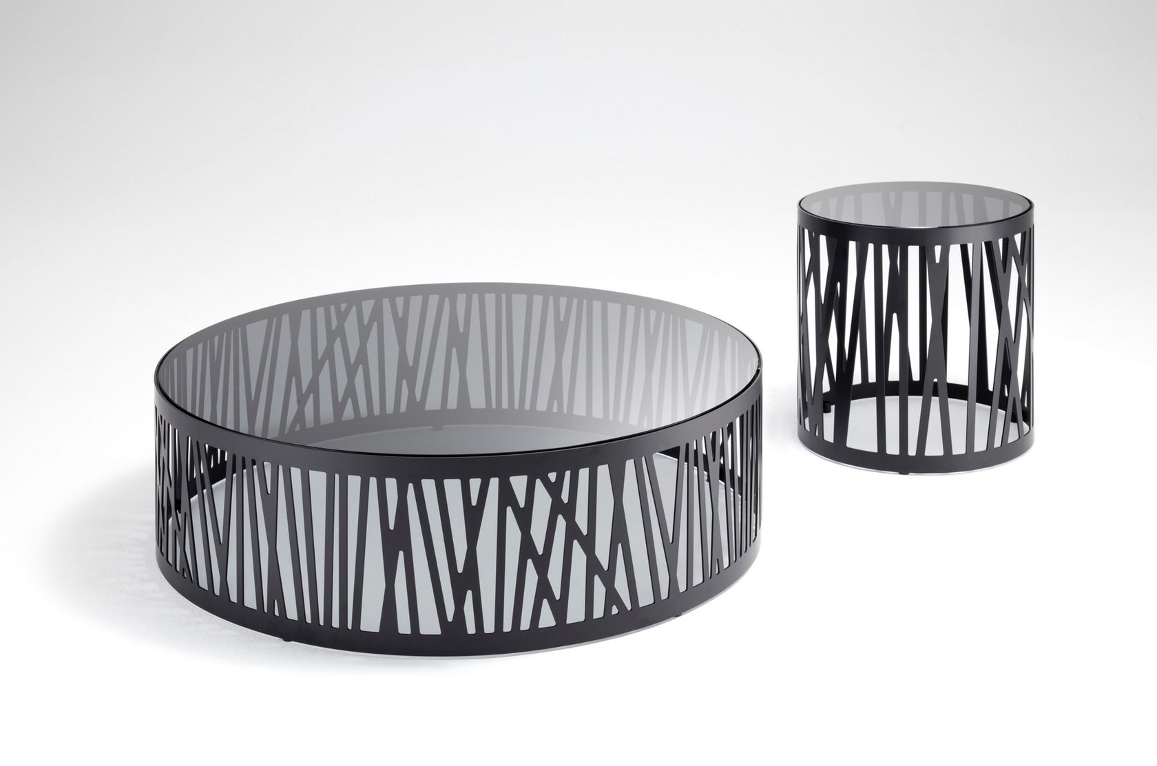 ROLF BENZ 8330 | High side table By Rolf Benz design BECK DESIGN