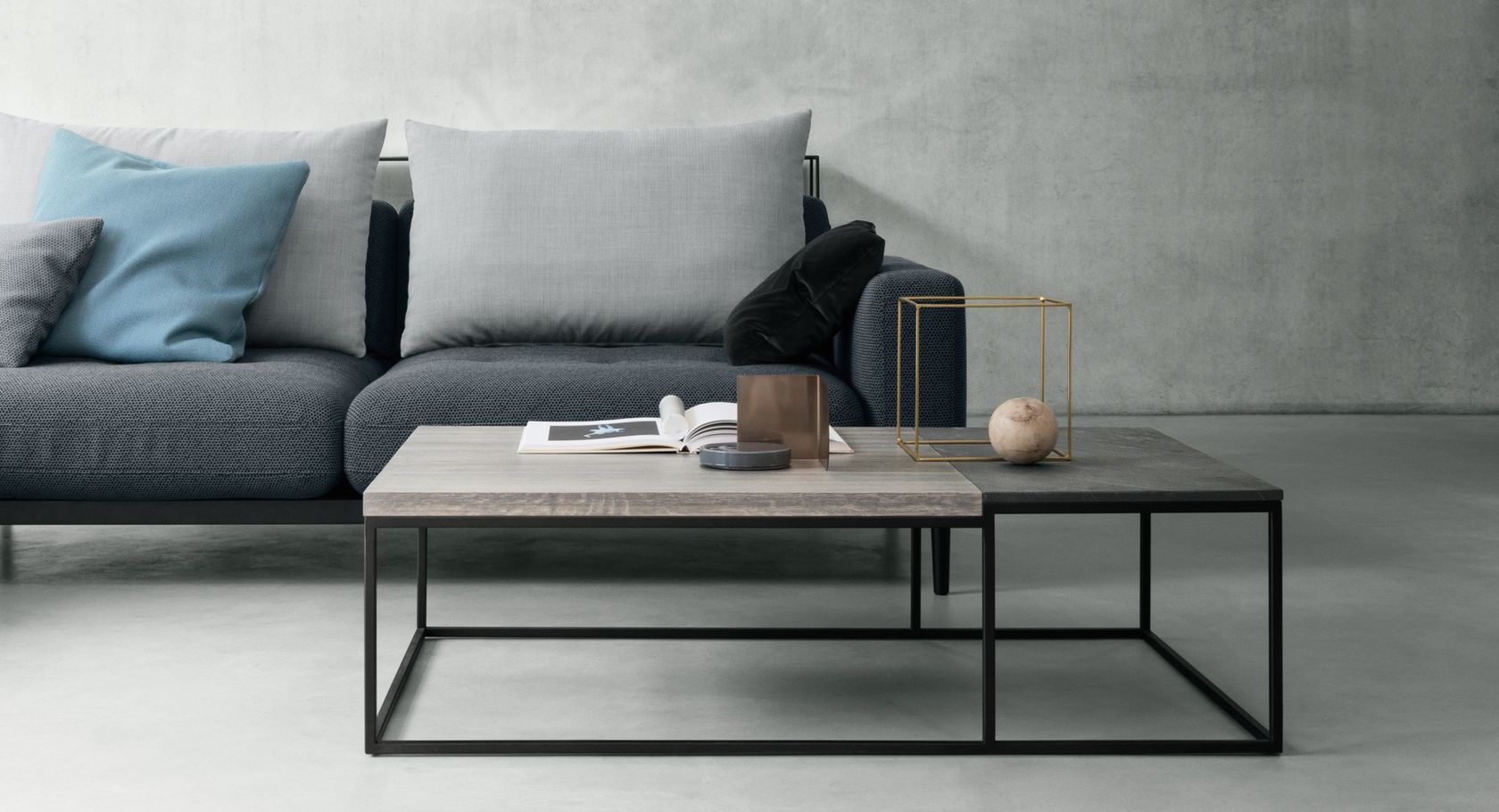 ROLF BENZ 985 | Low coffee table By Rolf Benz design Sebastian Labs