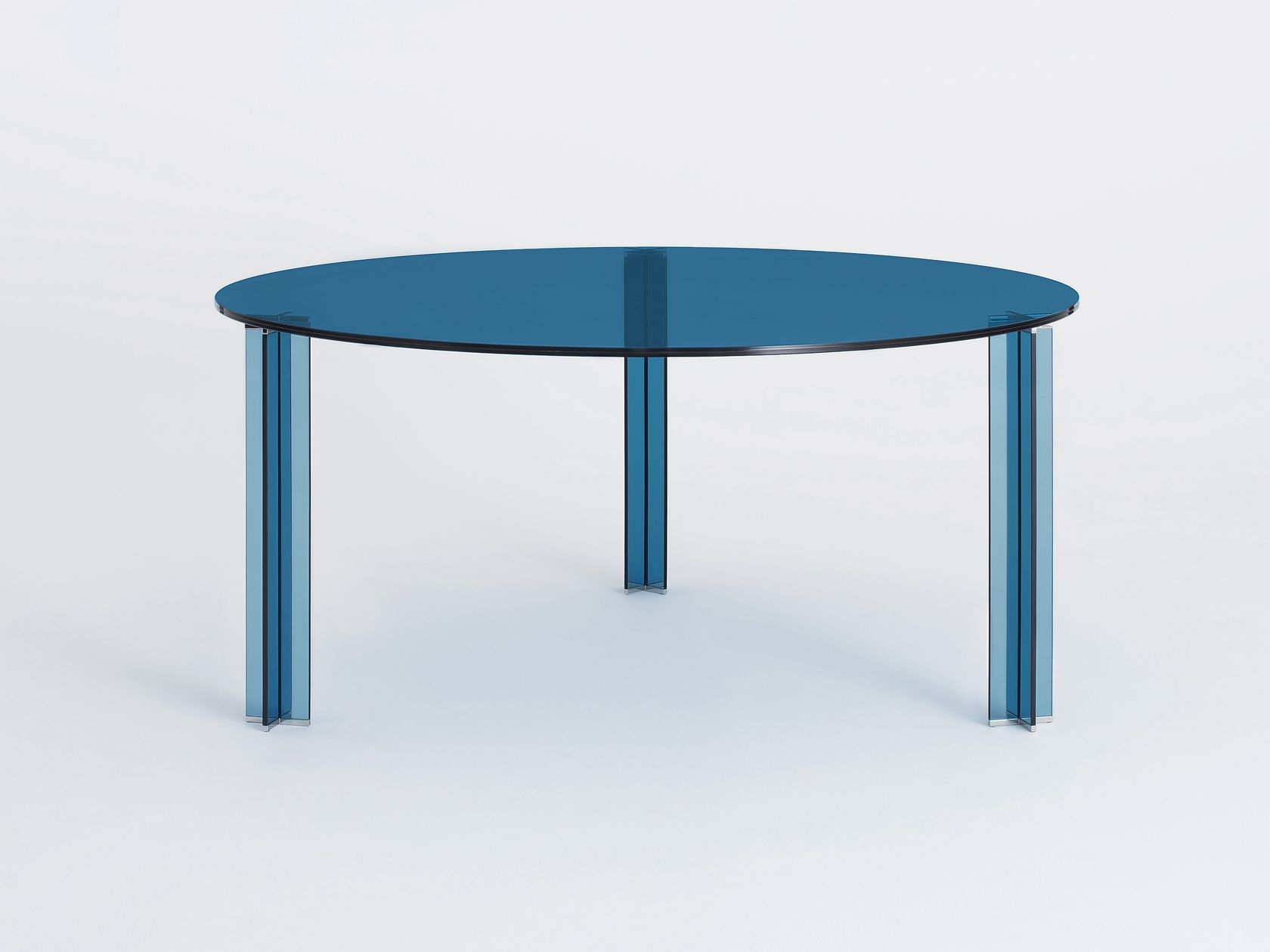 Tables and chairs by Glas Italia | For kitchen, dining, living and home ...