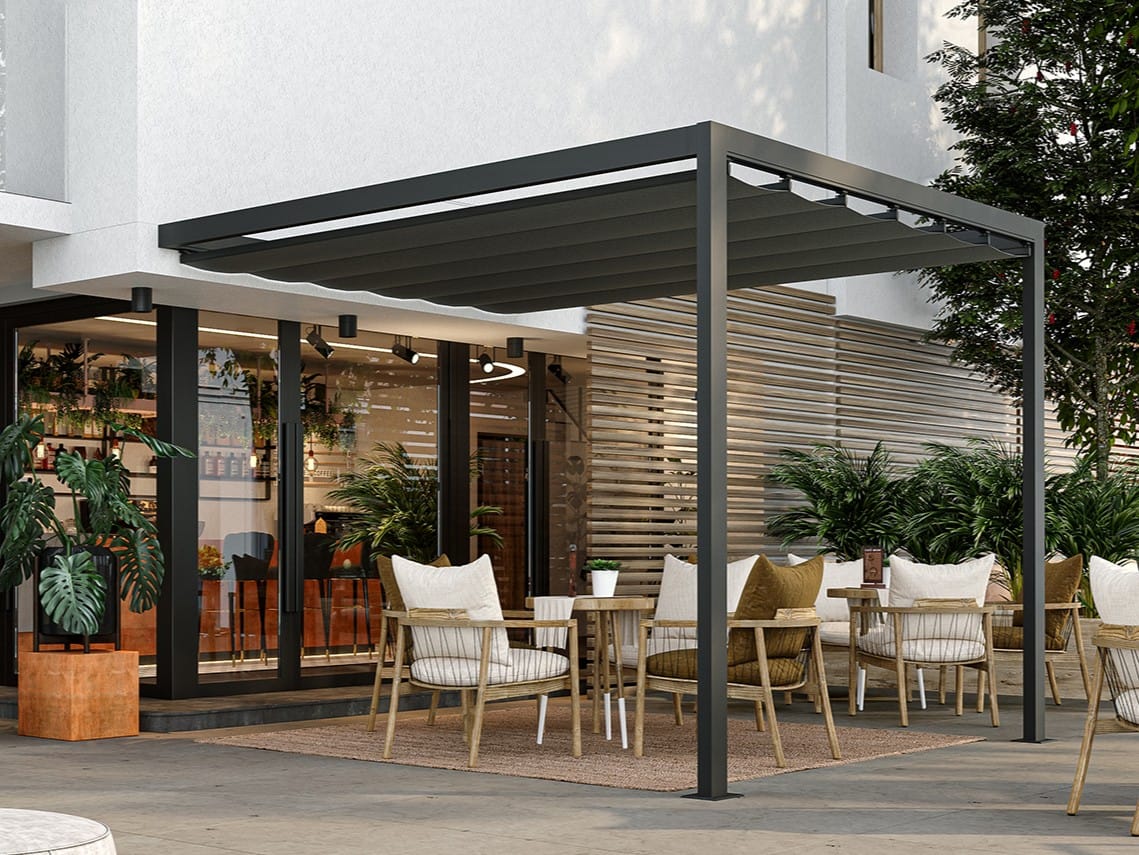 GENNIUS Wall-mounted aluminium pergola with folding louvers By KE ...