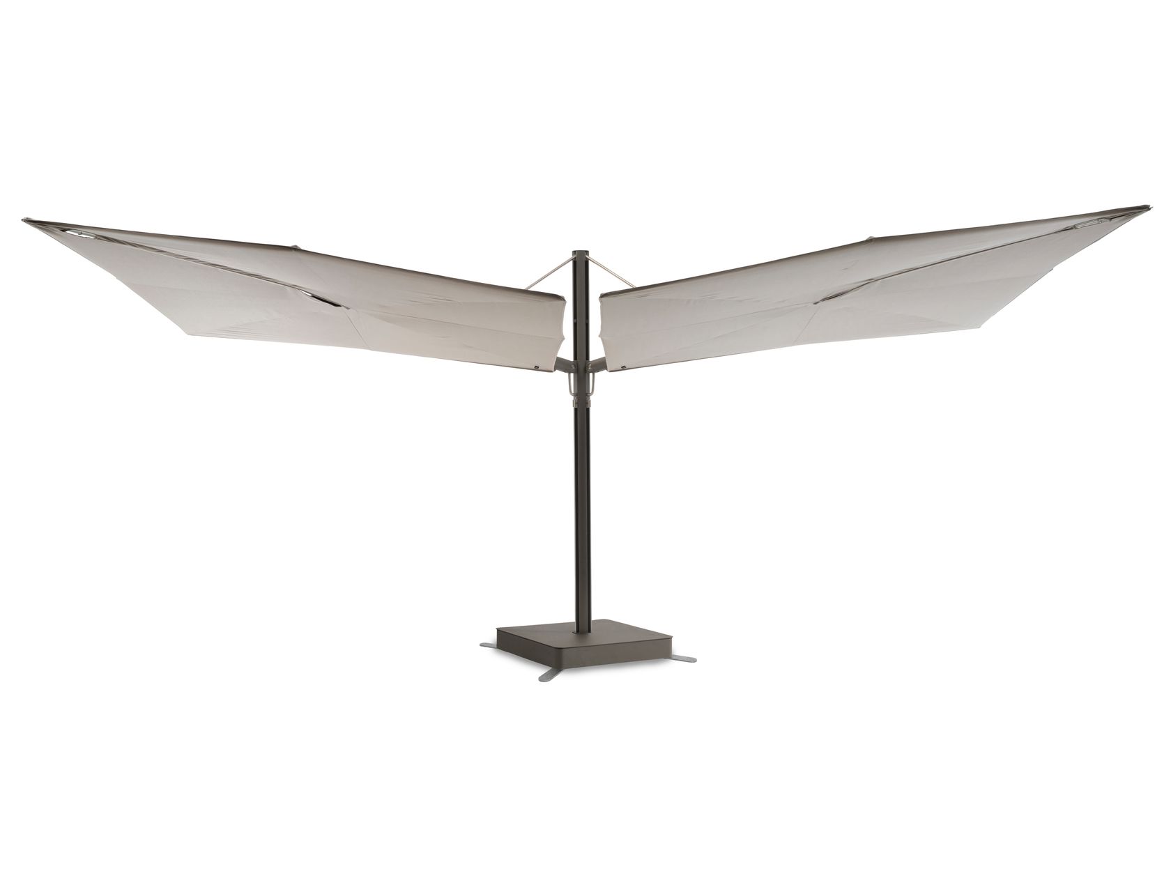 Extremis: Tables, chairs and outdoor furniture | Archiproducts