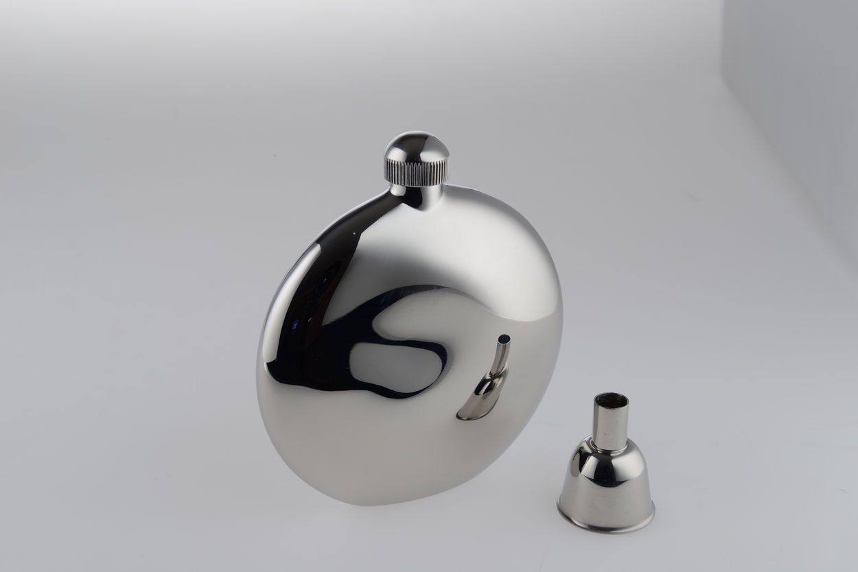 SHOT | Stainless steel bottle By Alessi design LPWK, Paolo Gerosa