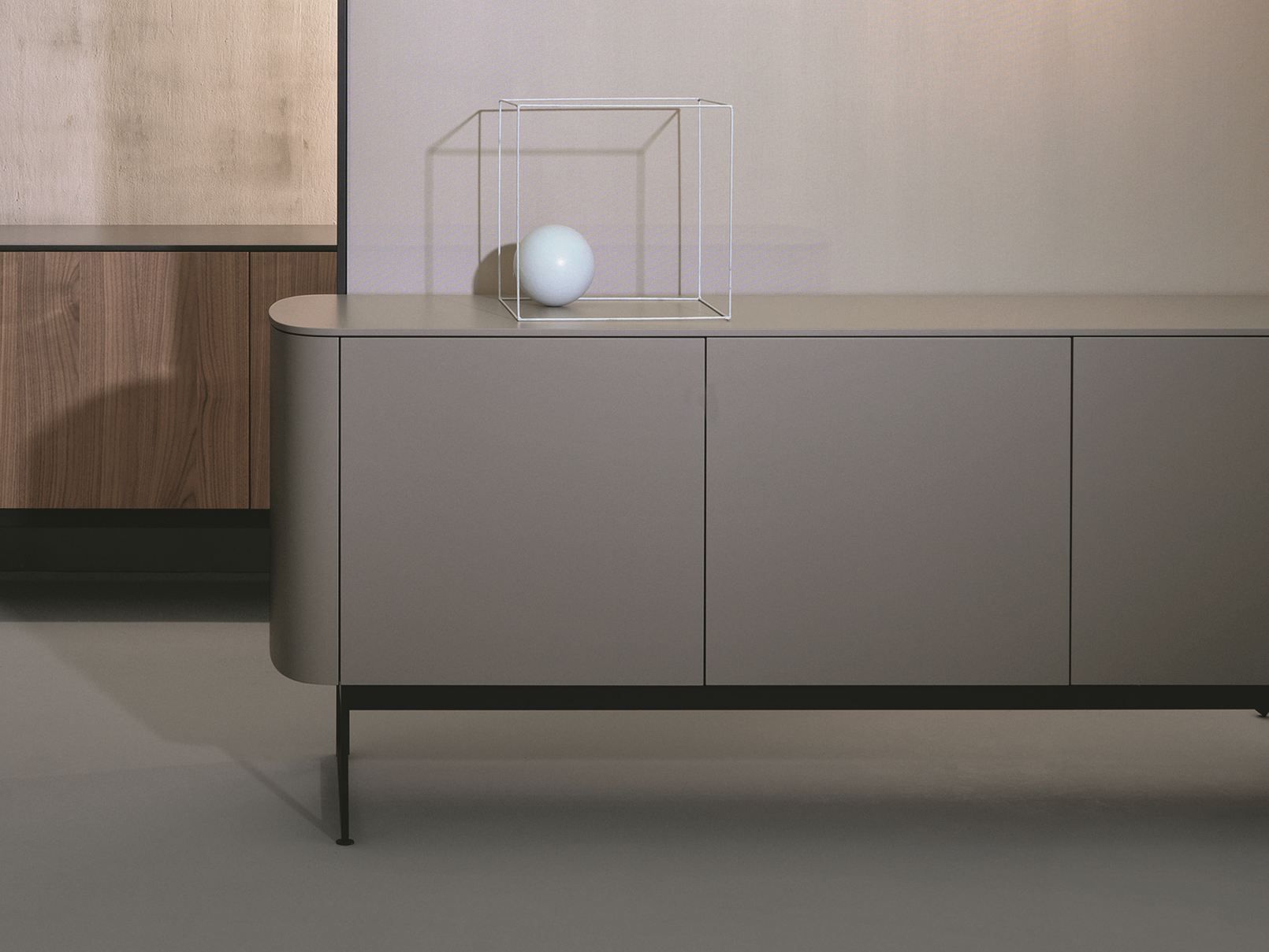 SIDE | Lackiertes Sideboard Kollektion Sideview By Caccaro Design ...