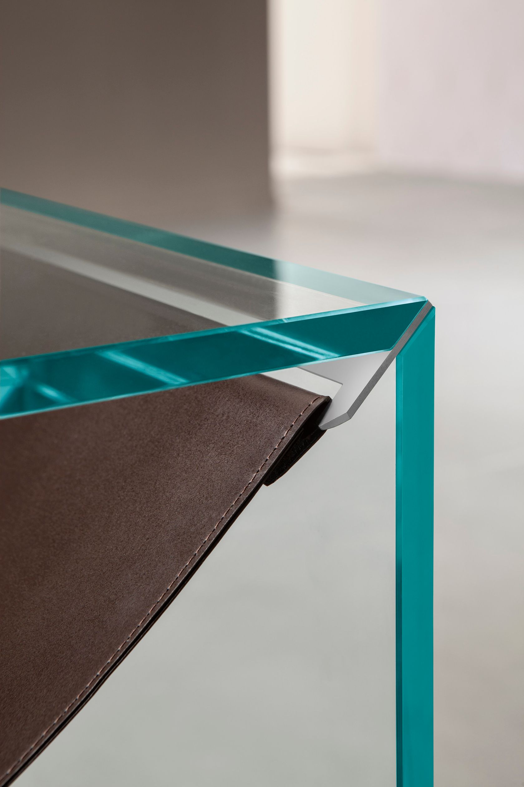 AMACA | Side table Amaca Collection By Tonelli Design design Calvi ...