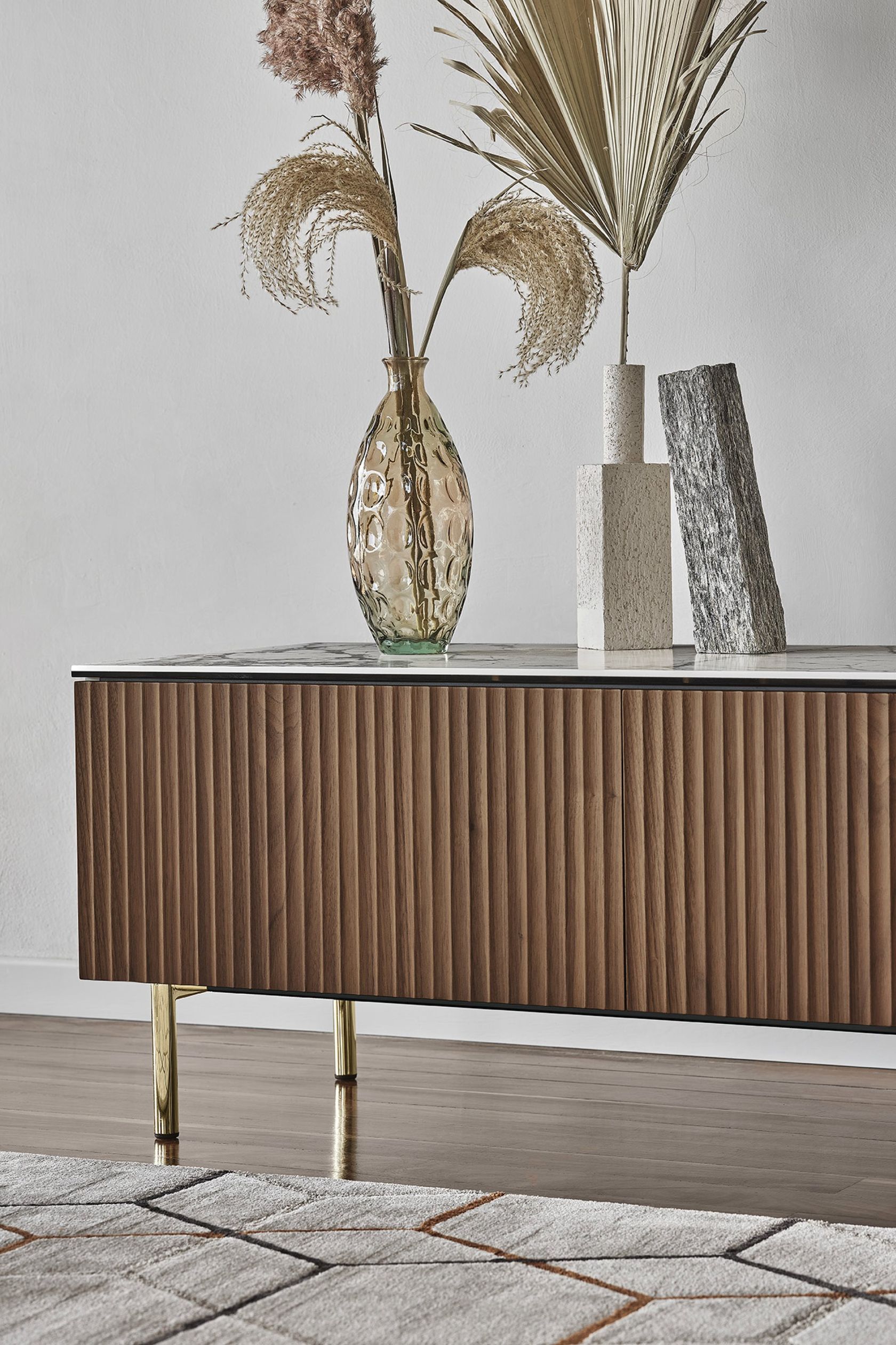 UNIVERSAL Low wooden TV cabinet with doors By Calligaris | design ...