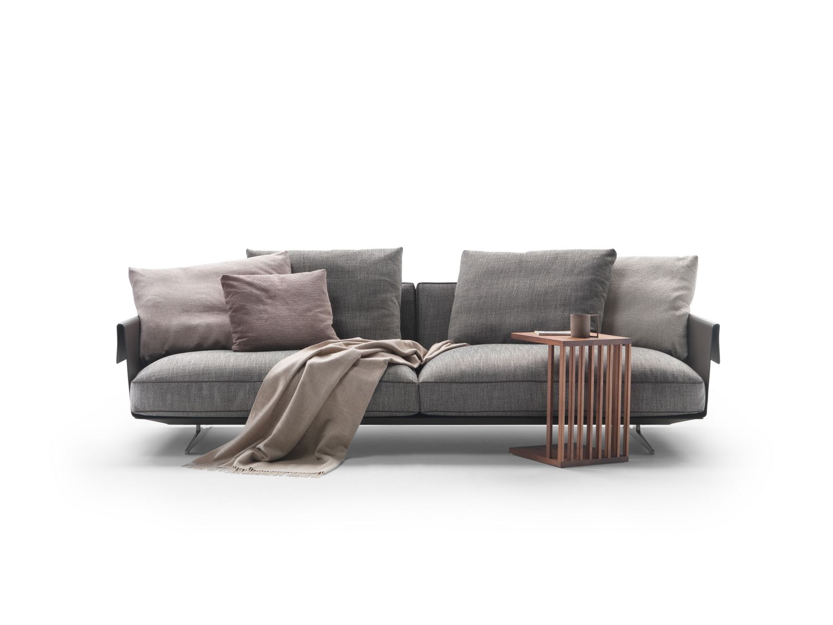 BRETTON Fabric sofa By Flexform | design Antonio Citterio