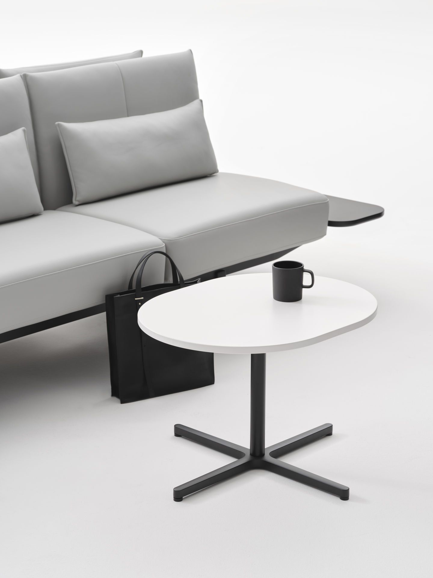 SOFT WORK | Coffee table Soft Work Collection By Vitra design Barber & Osgerby