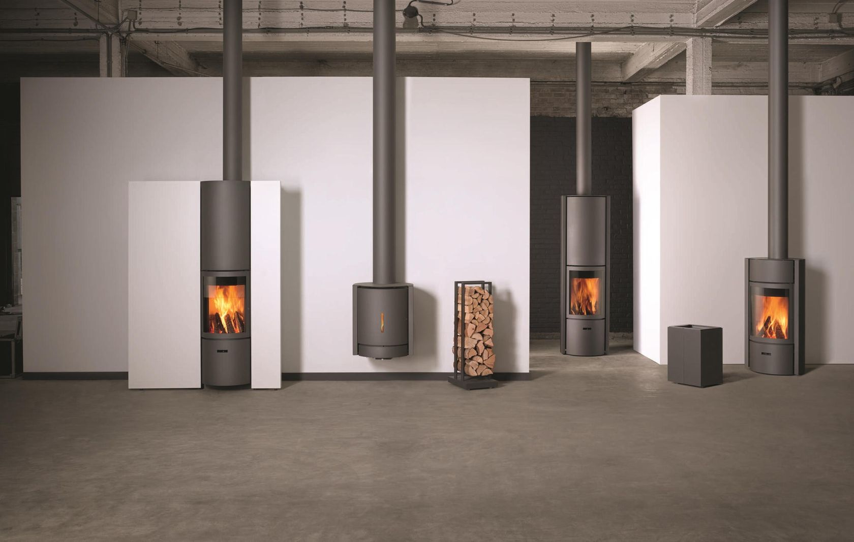 Wood-burning swivel stainless steel stove with Thermal Accumulation ...