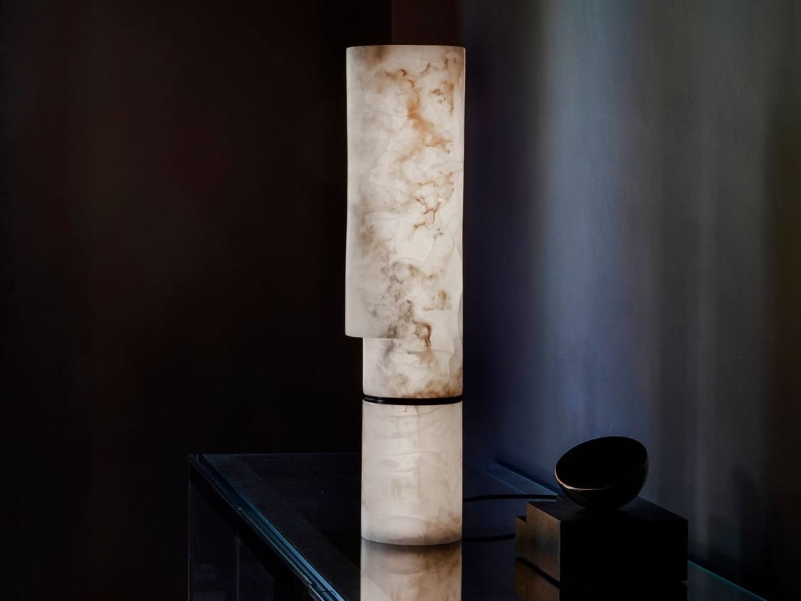 TEST-ONE Onyx table lamp By Henge | design Ugo Cacciatori
