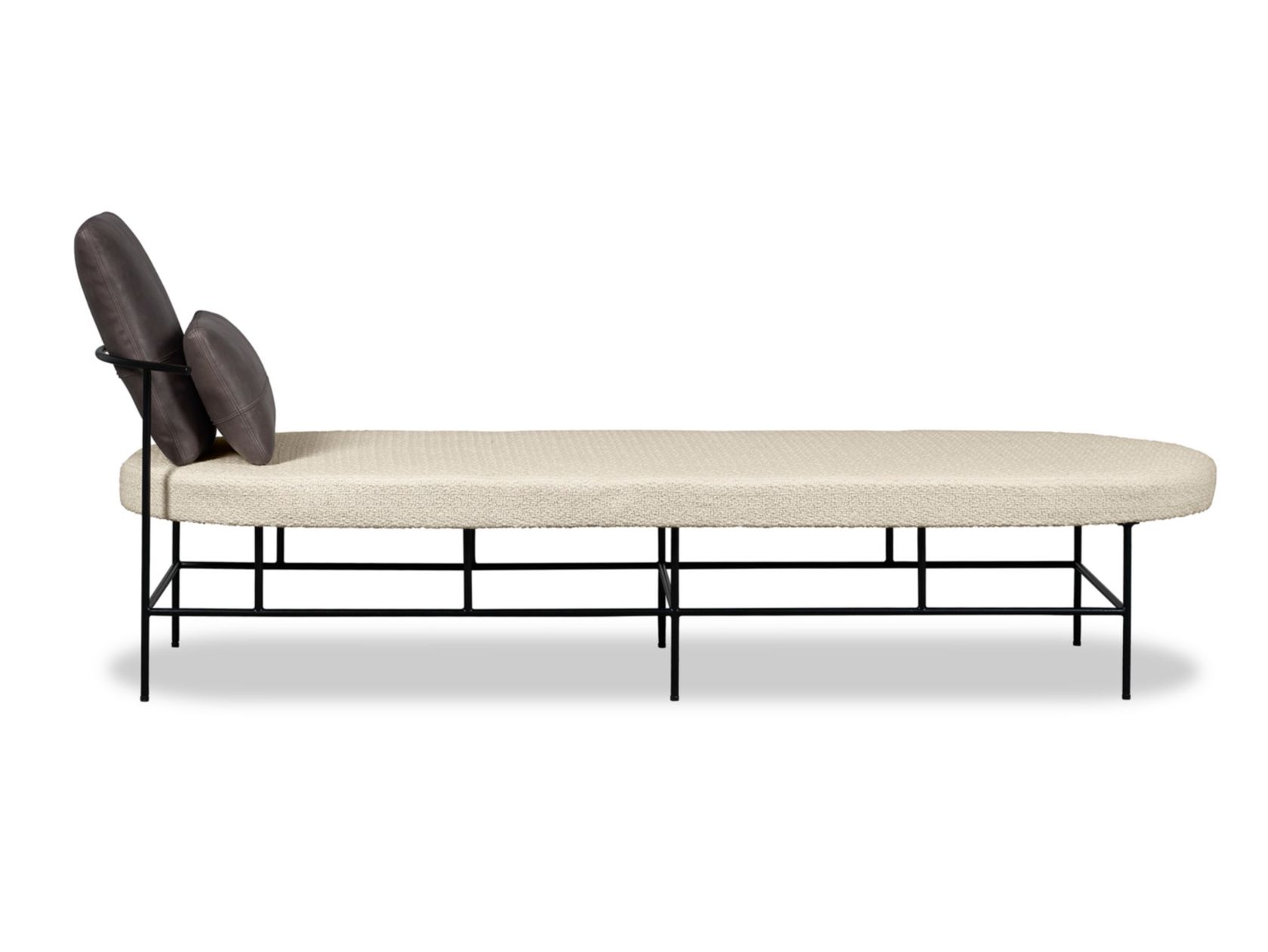 TIA Sun lounger By BAXTER | design Antonino Sciortino