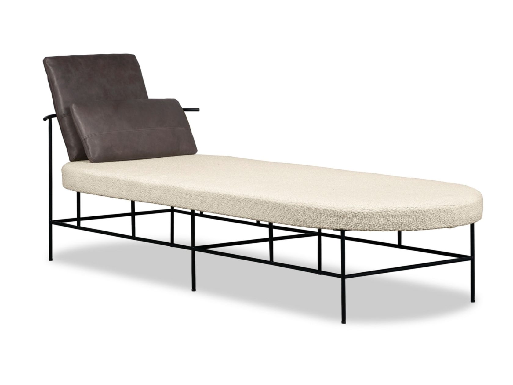 TIA Sun lounger By BAXTER | design Antonino Sciortino
