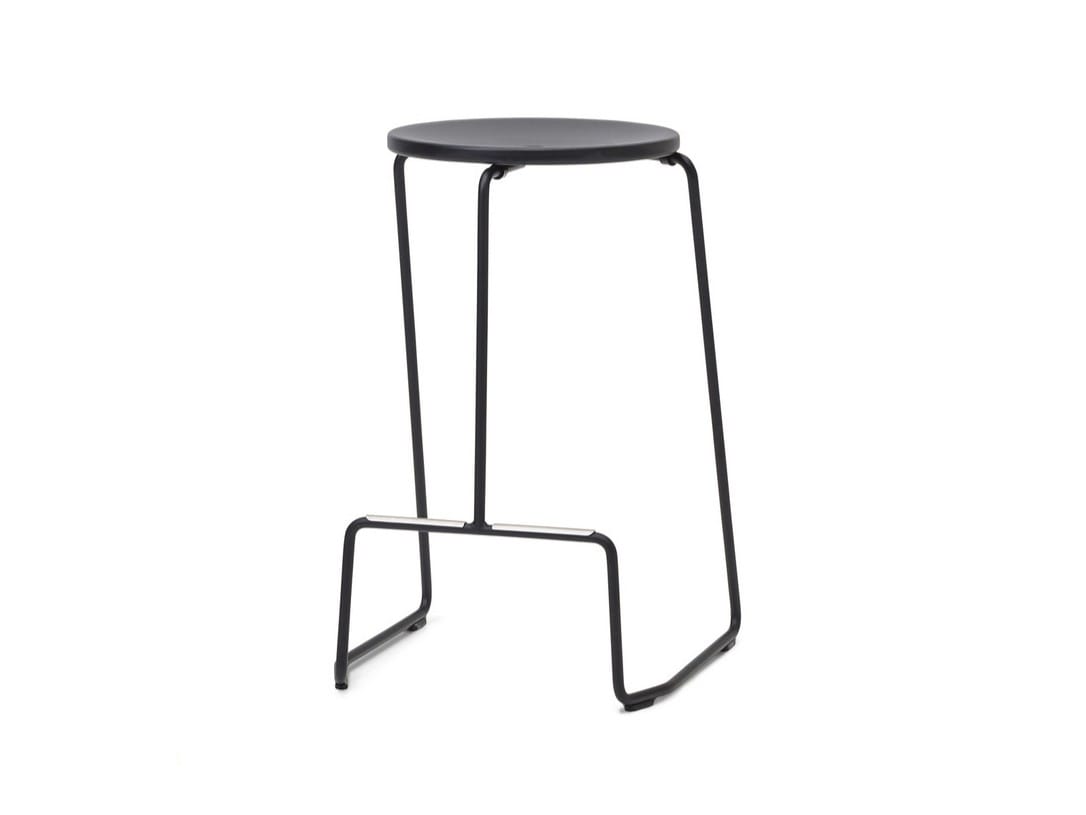 Extremis: Tables, chairs and outdoor furniture | Archiproducts