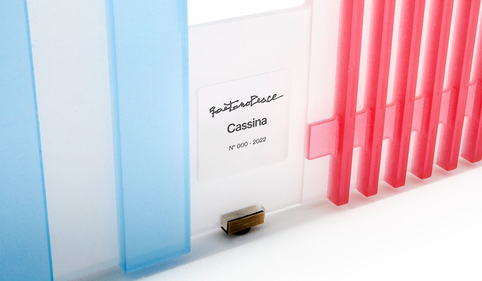 TRAMONTO A NEW YORK Resin Screen By Cassina | design Gaetano Pesce