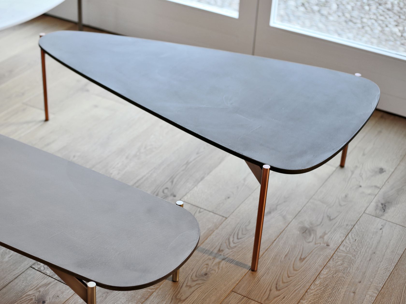 Triangular coffee table PTYX | Triangular coffee table Ptyx Collection ...