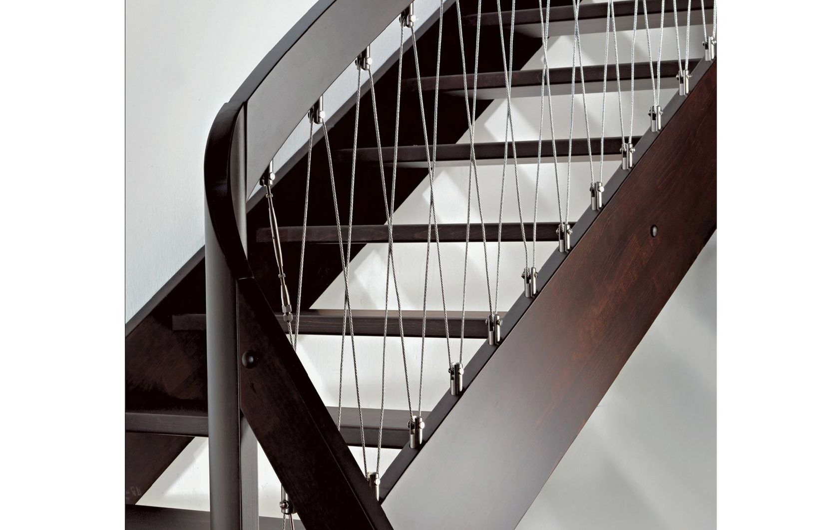 Wooden Open staircase with lateral stringers VERTIGO By MOBIROLO