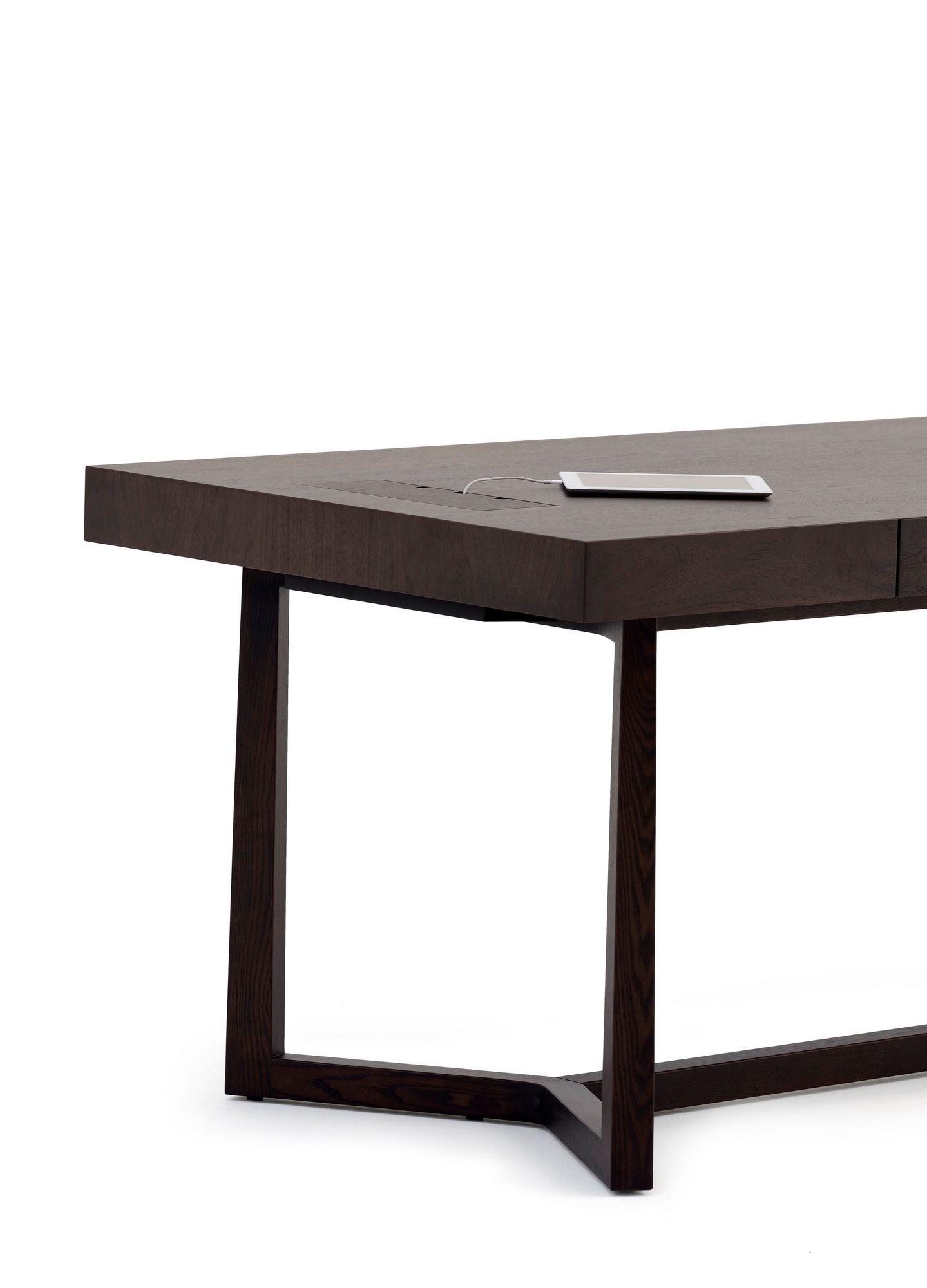 VESSEL | Writing desk Vessel Collection By CAMERICH