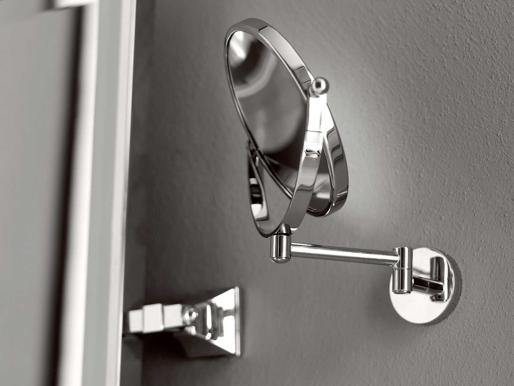 Wall-mounted shaving mirror By BATH&BATH