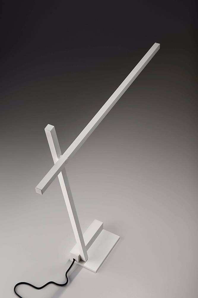 XY 台灯 By PURALUCE