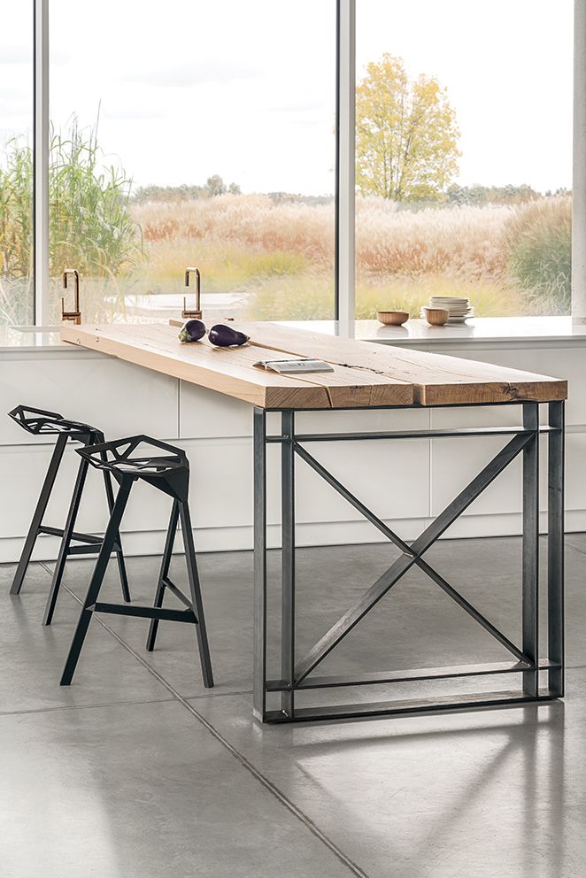 Z1 Kitchen with island with integrated handles By Zajc