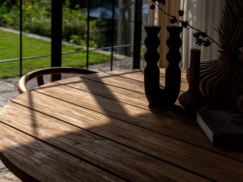 POINT Table By CBdesign