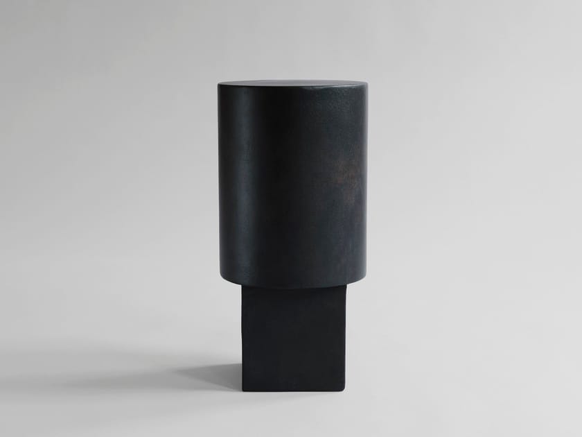 COLUMN Round fiber cement coffee table By 101 Copenhagen | design Tommy ...