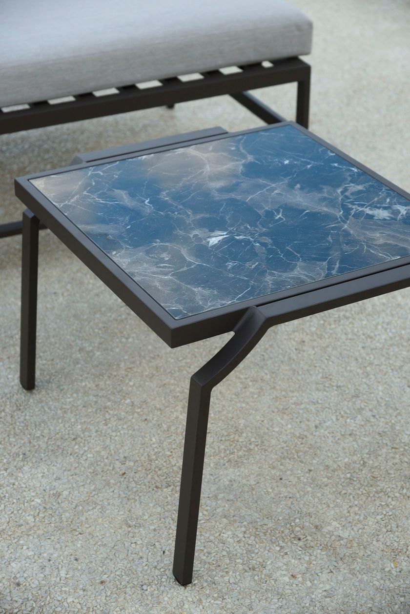 AGOSTO 茶几 By 10Deka