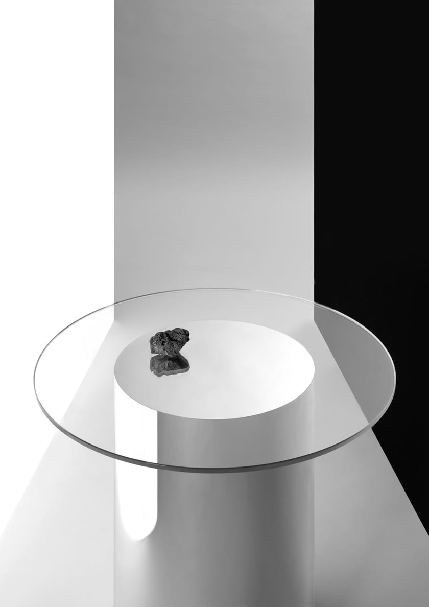 Round tempered glass coffee table 2001 By BD Barcelona Design design ...
