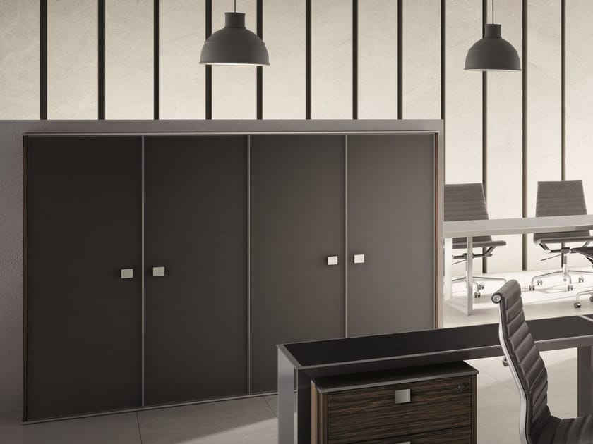 45/90 | Tall office storage unit By IFT