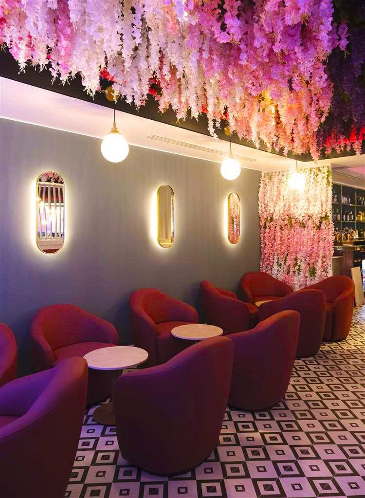 GLOBE LOUNGE Easy chair By 5A Design