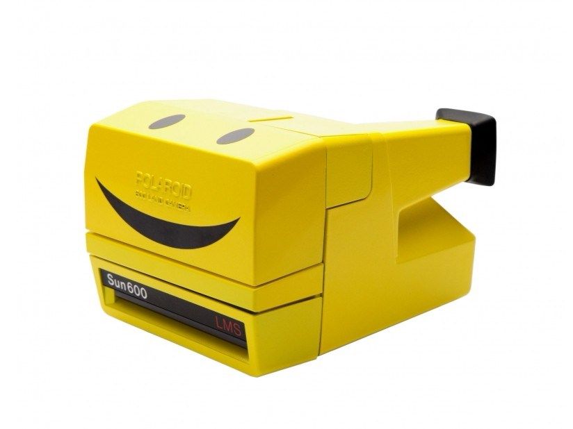 Instant Camera 600 80s STYLE SMILEY YELLOW By Polaroid Originals
