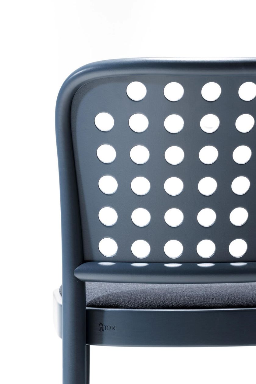 822 Wooden chair with integrated cushion By TON | design Claesson ...