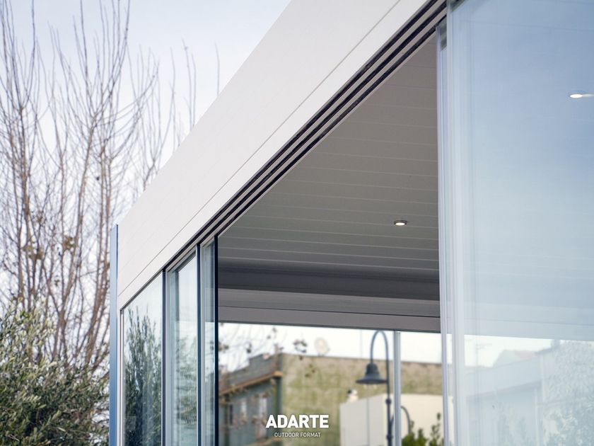 Sliding glass and aluminium glass facade A1703 VYSTA-S By ADARTE