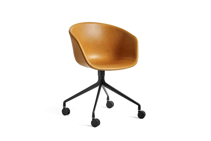 ABOUT A CHAIR AAC 25 椅子 By Hay