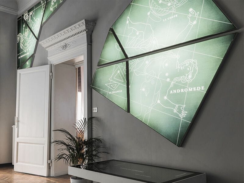 NON ORTHOGONAL LIGHTBOX Backlit Stretch wall By ABS Group