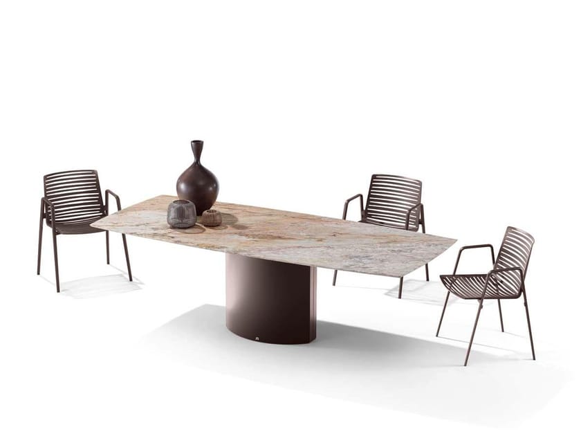 ADLER OUTDOOR Table By Draenert | design Peter Draenert