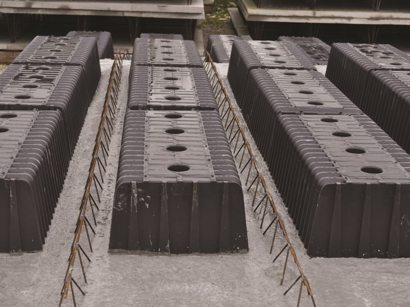 Self-supporting formwork panel for slab AIRPLAST By Geoplast