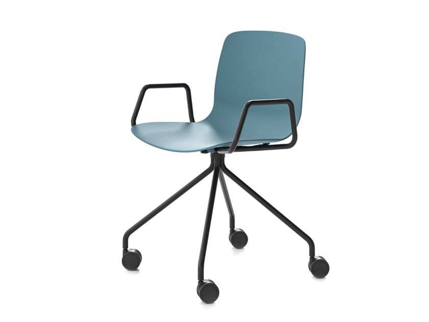 ALFA Chair with fixed trestle “classic”, armrests and castors By m.arte ...