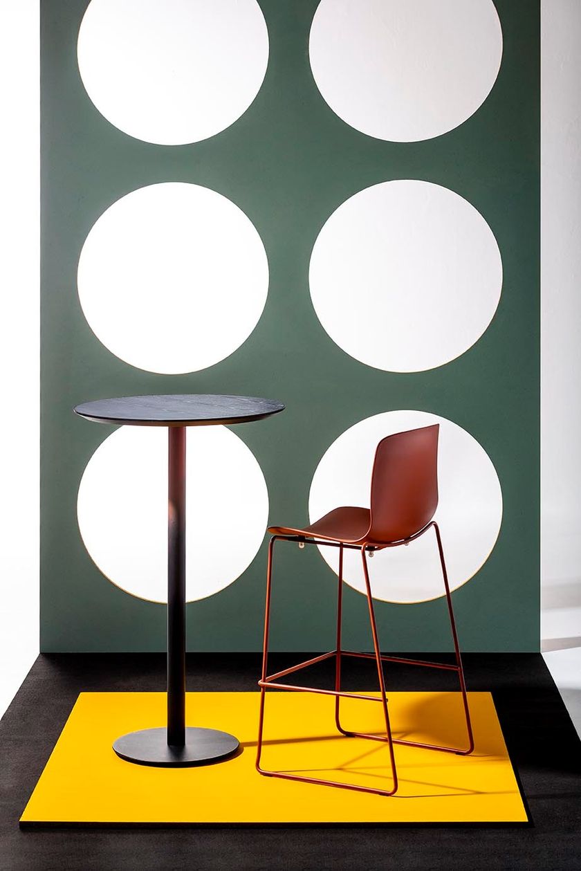 ALFA | Sled base stool By m.arte design